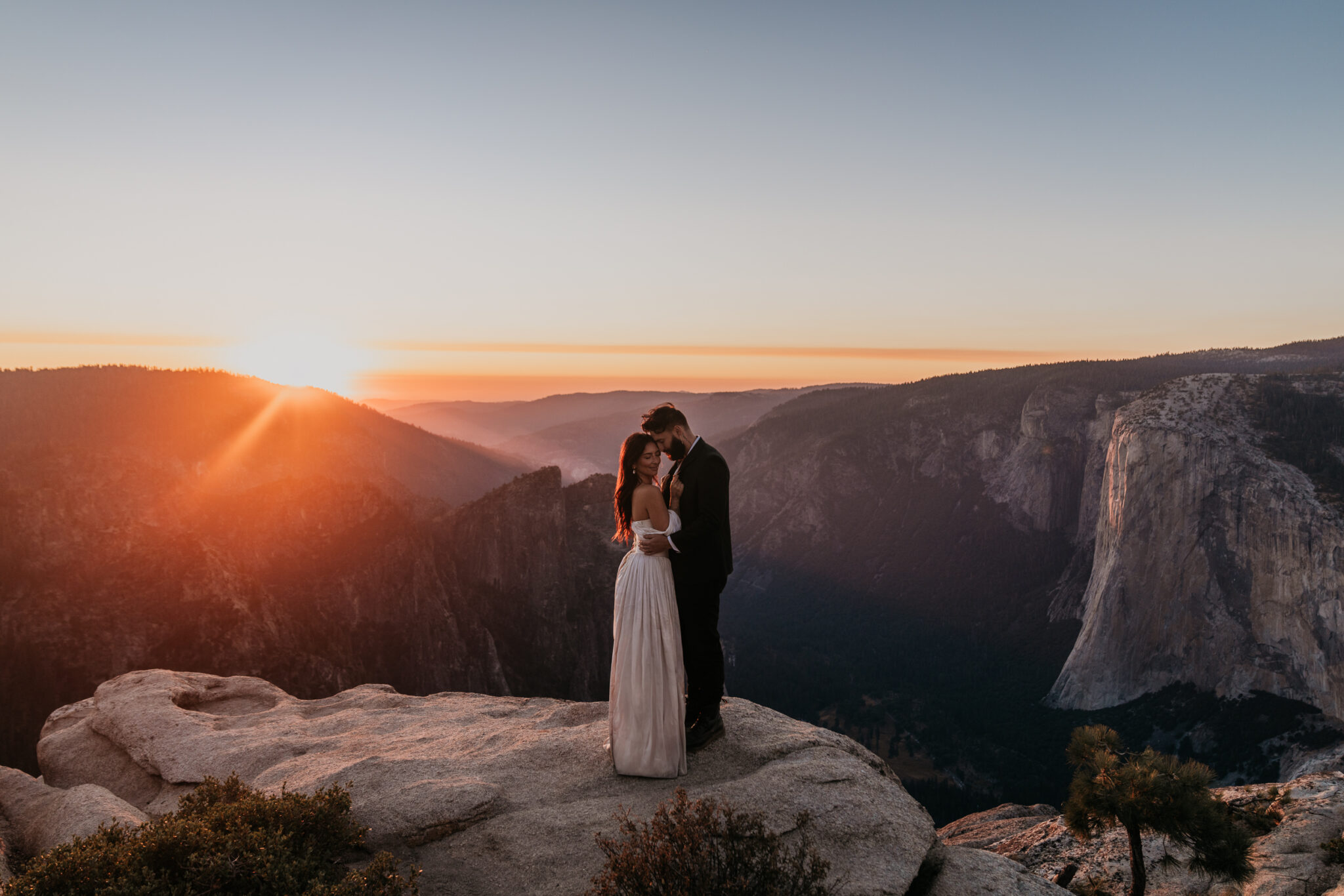 How to Elope in Yosemite National Park: (The Ultimate Yosemite ...